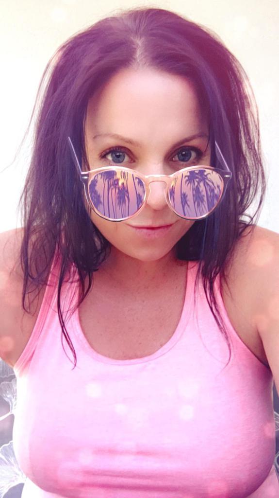 FlingFinder Adult Personals: Townsville City Women: "FNQSunshine"