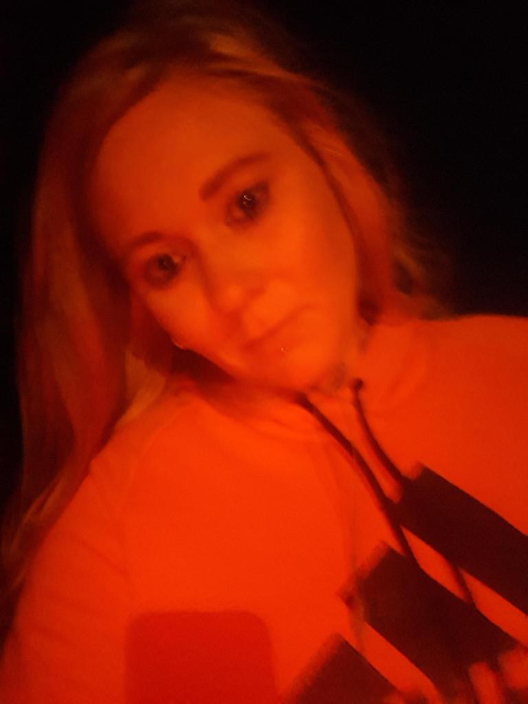 FlingFinder Dating Personals: Bundaberg Women: "Casey8989"