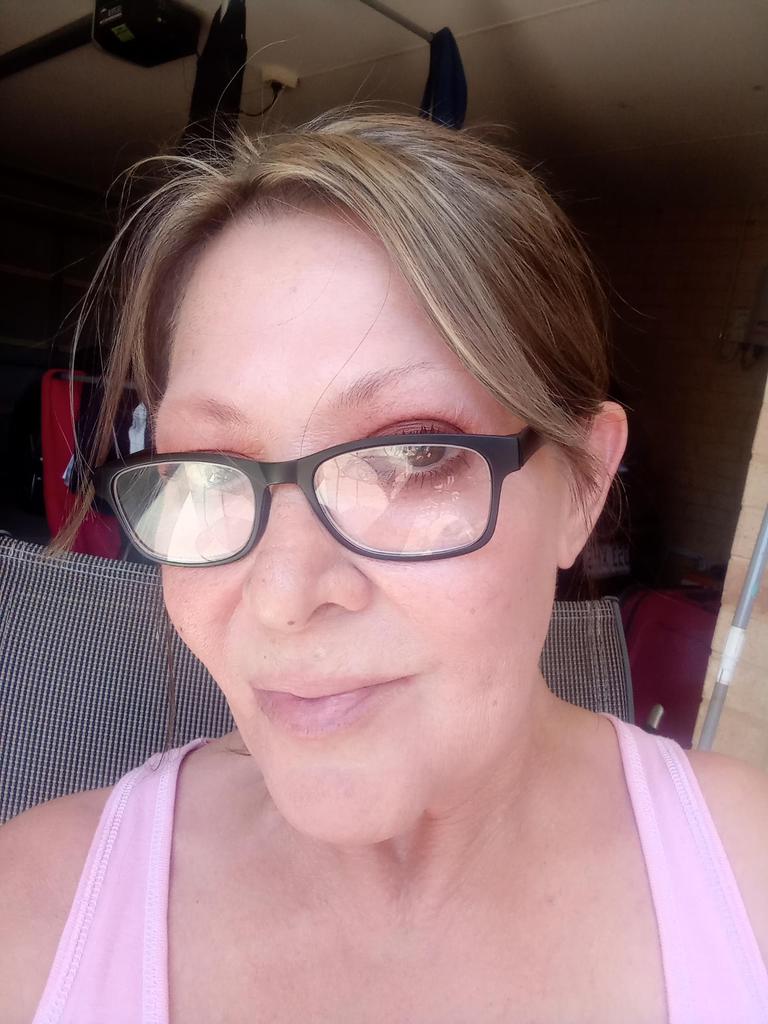 FlingFinder Adult Dating: Secret Harbour Women: "dodobali"